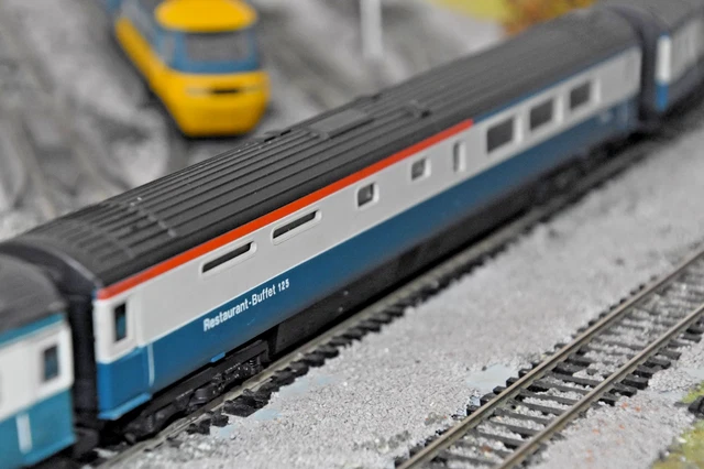 LIMA INTERCITY 125 HST Mk3 Restaurant Buffet Coach 42258 BR Blue Grey ...