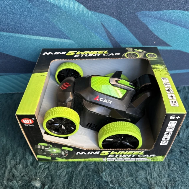 MINI 5 WHEEL Stunt Car 360 rotation, 2.4GHz, Flashing light, Radio ...