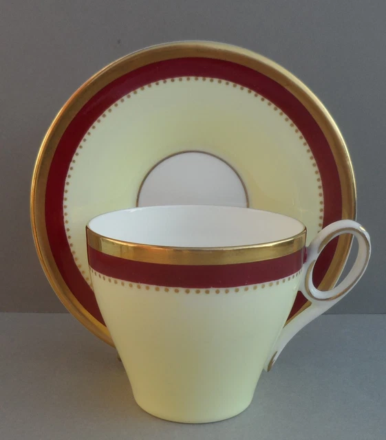 A SCARCE SHELLEY pattern No 12749/41 Oxford shape demitasse cup ...