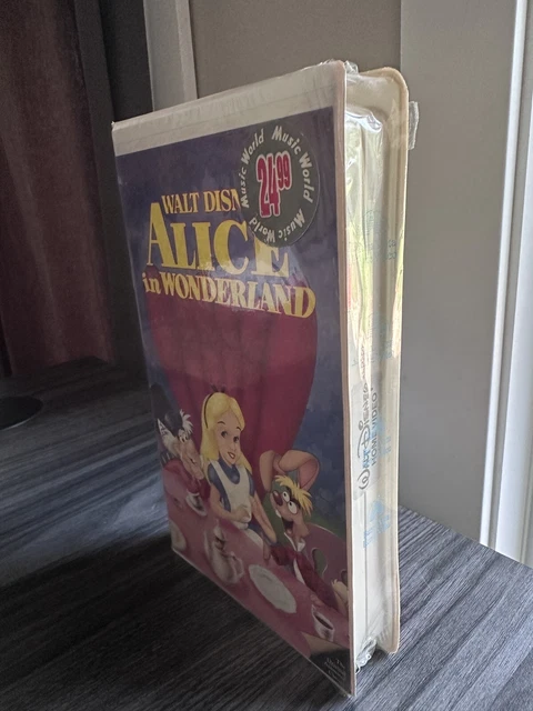 ALICE IN WONDERLAND Walt Disney VHS Black Diamond w Buena Vista ...