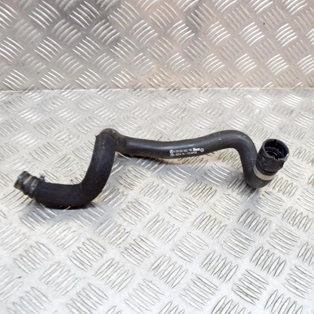 MERCEDES-BENZ C W205 C220 BlueTEC Tubo flessibile refrigerante ...