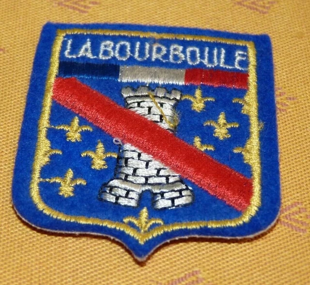 ANCIEN ÉCUSSON THERMOCOLLANT en feutre brodé blason la Bourboule Vintage Patch EUR 5,00 ...