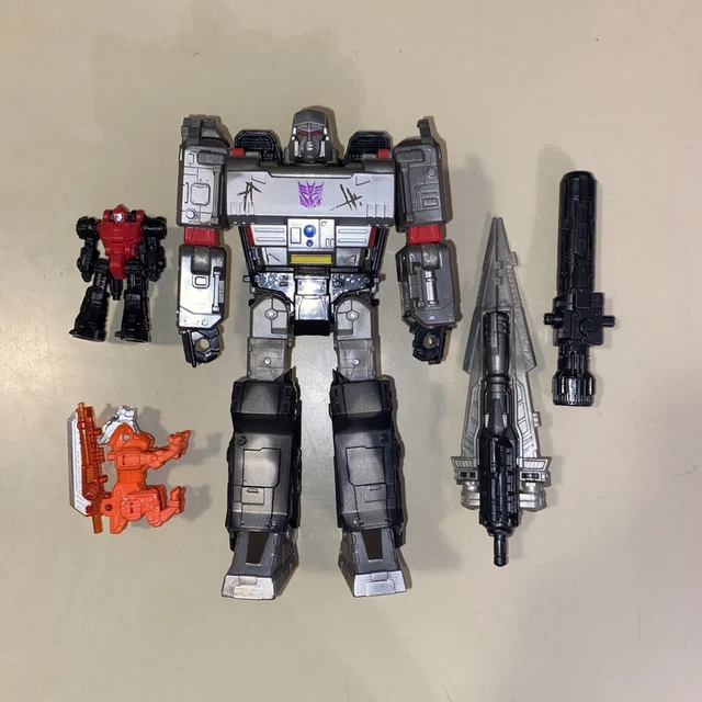 Transformers War For Cybertron Trilogy Megatron Netflix Figure Hasbro 4667