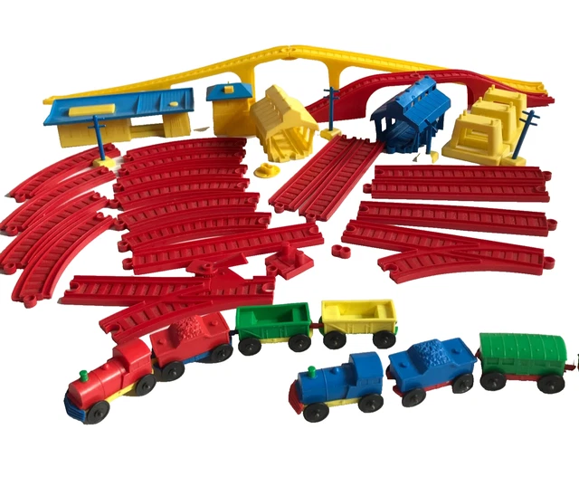 VINTAGE PLASTIC TOY Train Set Mettoy Playcraft Retro 1970s Trains Track ...