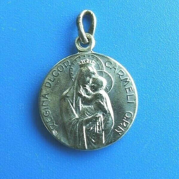 #9342# ANCIENNE MÉDAILLE religieuse Regina Décor Carmeli O.P.N argenté ...