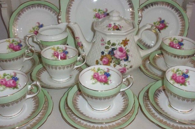 VINTAGE CHINA TEA set 21 Piece Gladstone ROSES Cups Saucers Plates ...