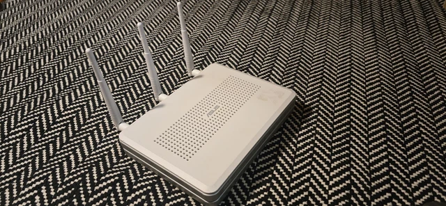 ASUS RT-N16 300 Mbps 4-Port Gigabit Wireless N Router $18.00 - PicClick