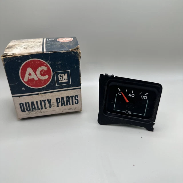 NOS GM 1970'S 1980's Blue line Oil Pressure Gauge Chevy Olds Buick Ac ...