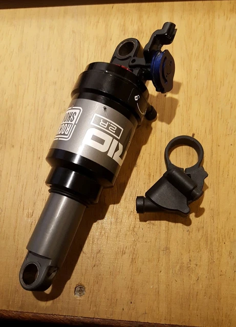 ROCKSHOX ARIO 2.R Rear Shock Remote Lockout 165 x 38 £70.00 - PicClick UK