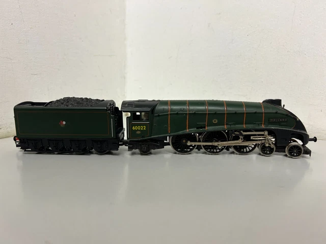 HORNBY OO GAUGE Steam Locomotive R309 BR 4-6-2 A4 60022 Mallard ...