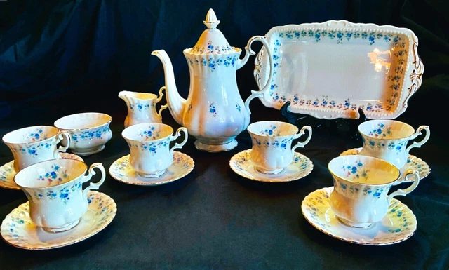 VINTAGE ROYAL ALBERT "Memory Lane" coffee set, 1st quality, made in ...