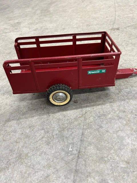 VINTAGE NYLINT PRESSED Steel 2 wheel Open Farm Utility Trailer Red $34. ...