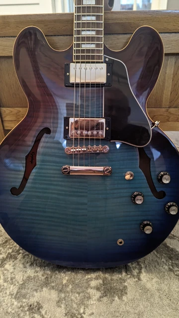 EPIPHONE ES-335 FIGURED Inspired by Gibson including Epiphone Hard Case ...