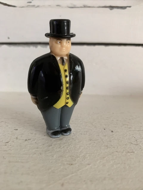 THOMAS THE TANK Engine Fat Controller Mini Figure 6cm Tall Collectible ...