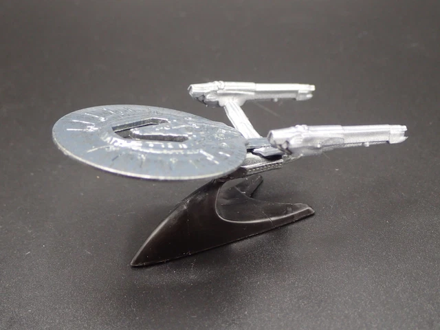 STAR TREK STAR Ship Uss Vengeance 1:64 Scale Collectible Diorama Modèle ...
