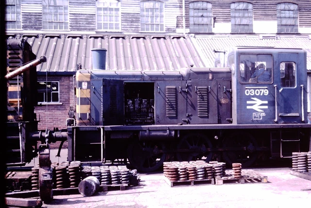 1978 BRITISH RAIL BR Diesel Electric Loco 03079 Railway Slide Ref 444 £ ...