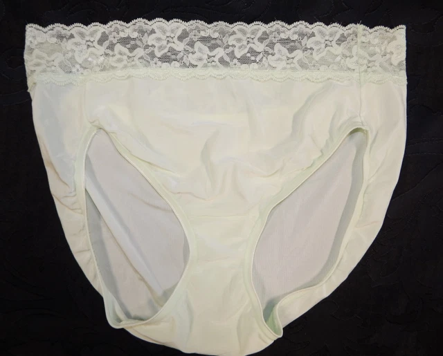 VANITY FAIR NYLON/SPANDEX Illumination 13002 Hi-Cut Lace Trim Panties 8 ...