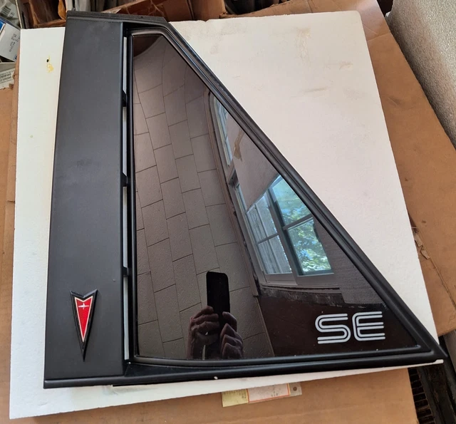 NOS GM LH Qtr Panel Glass Window 1984 Pontiac Fiero Se 20532729 EUR 234 ...