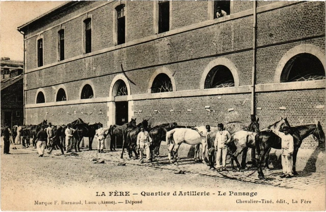 CPA MILITAIRE - LA FERE - Quartier d'Artillerie - Le Pansage (69991 ...