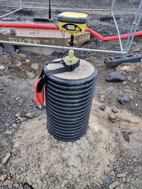 LEICA ICON ICG60 Gnss Gps Base Station Rtk Machine Control £3,500.00 ...