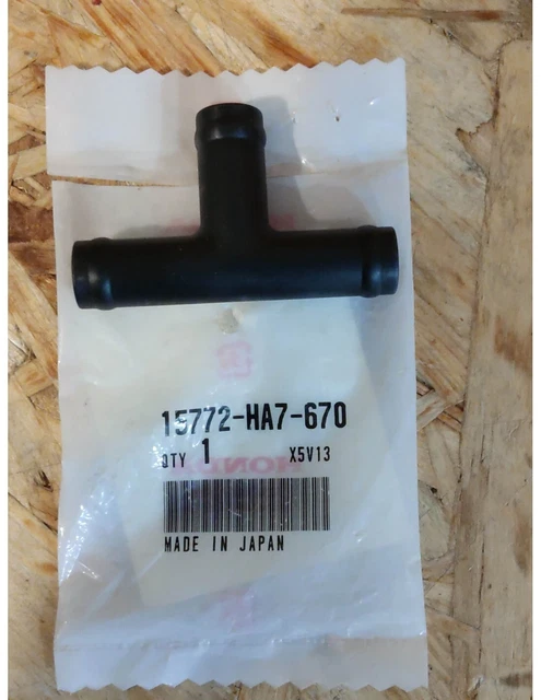 RACCORD À TROIS voies CB400F CBR1000F F TRX350 Honda 15772-HA7-670 EUR ...