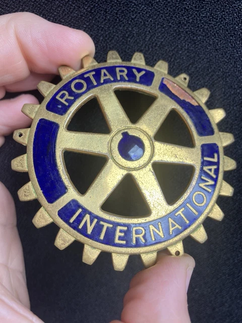ANCIENNE PLAQUE DE calandre émaillée Rotary International badge ...