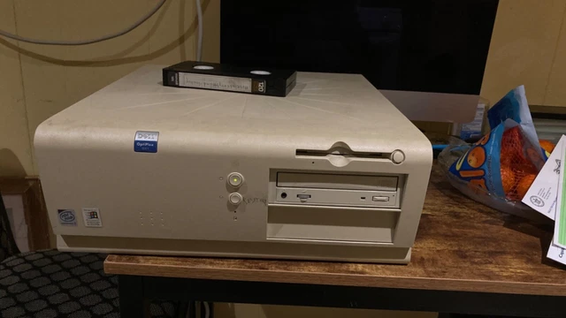 ORIGINAL VINTAGE DELL OptiPlex Desktop Computer GX1 PC Pentium II DCM ...