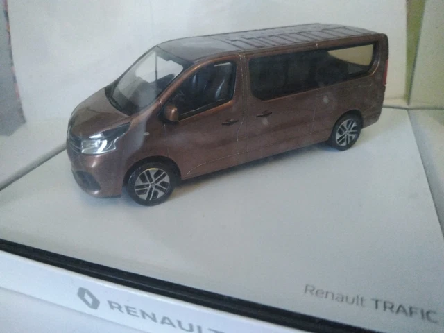 RENAULT TRAFIC CUIVRE Mini Bus Norev Boite Renault Concessionnaire 1/43 ...