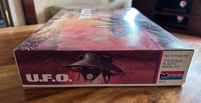 MONOGRAM UNASSEMBLED 1/72 Scale Model Kit Of The Ufo. Vintage Sci-Fi ...