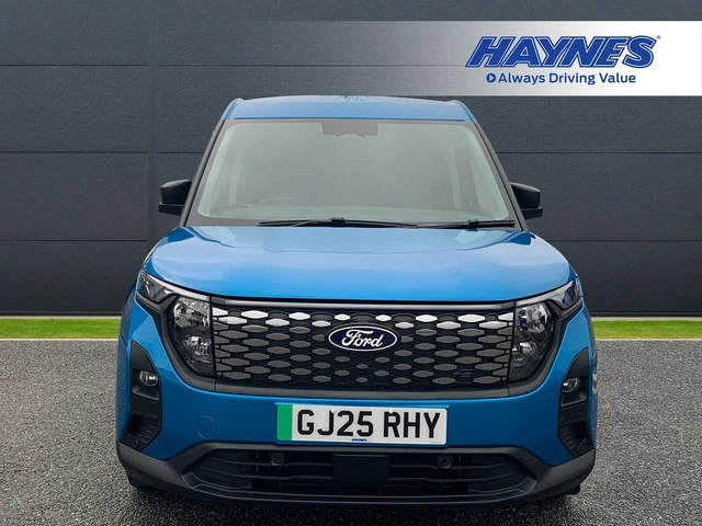 FORD E-TRANSIT COURIER 43kWh Trend Auto SWB 5dr Electric Automatic £ ...