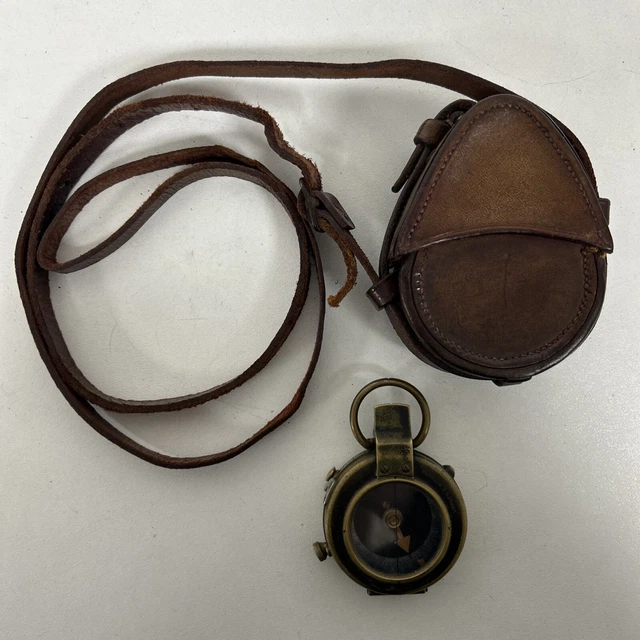 ANTIQUE WW1 1918 Compass British Officers Verner In Leather Case ...