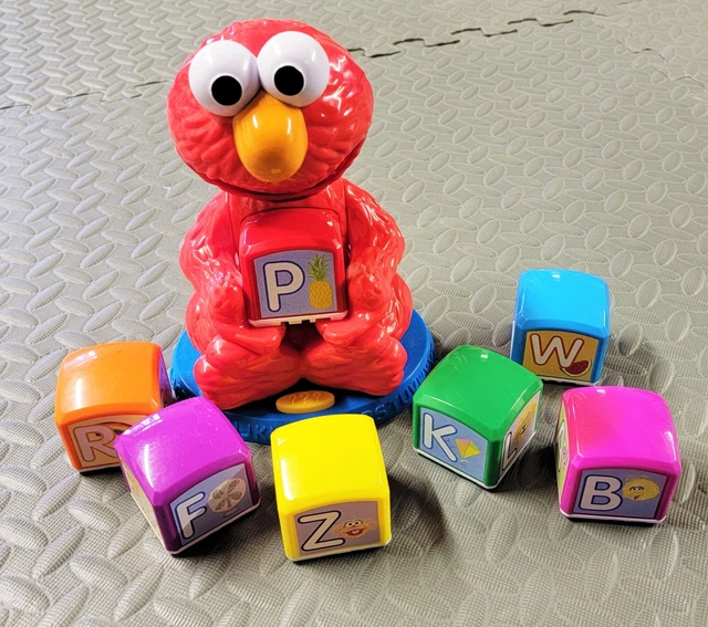 SESAME STREET ELMO Find and Learn Alphabet Blocks Hasbro Talking ...