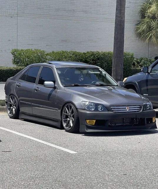 VERTEX FULL BODY Kit In FRP For Altezza / IS300 / IS200 SXE10 GXE10 ...