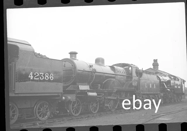 ORIGINAL 35MM NEGATIVE OF LMS CLASS 2P STEAM LOCO 41197 DERBY on 22/5 ...