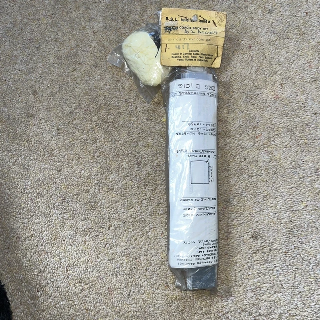 BSL ( PHOENIX Models ) dia 1016 LNER Gresley 61’6” corridor comp. 4mm ...