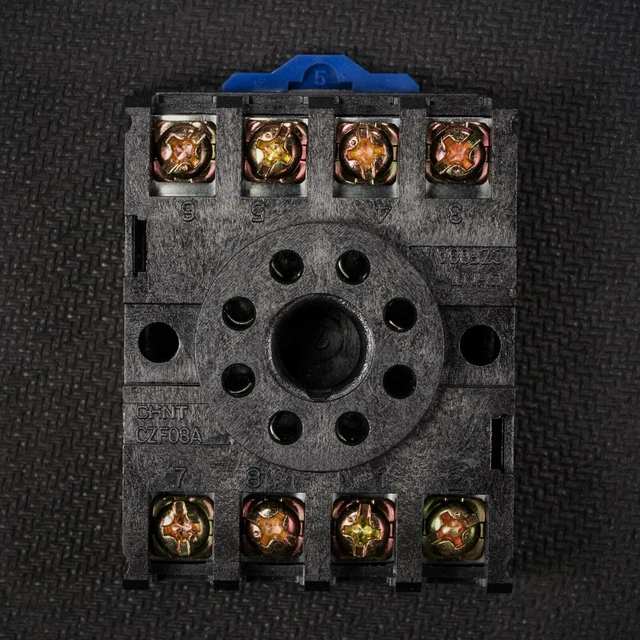 NEW 8 PIN Octal Base Socket For Plug In Relay DIN & Panel Mount 27E122 ...