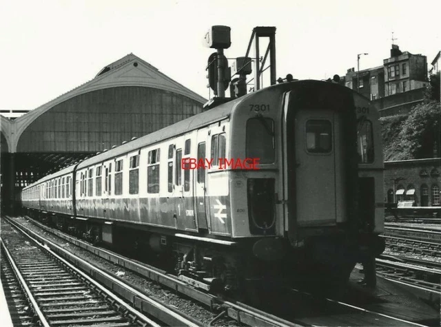 PHOTO SR Class 4-Cig Later Class 421 4-Car Emu No 7301 Leaving Brighton ...