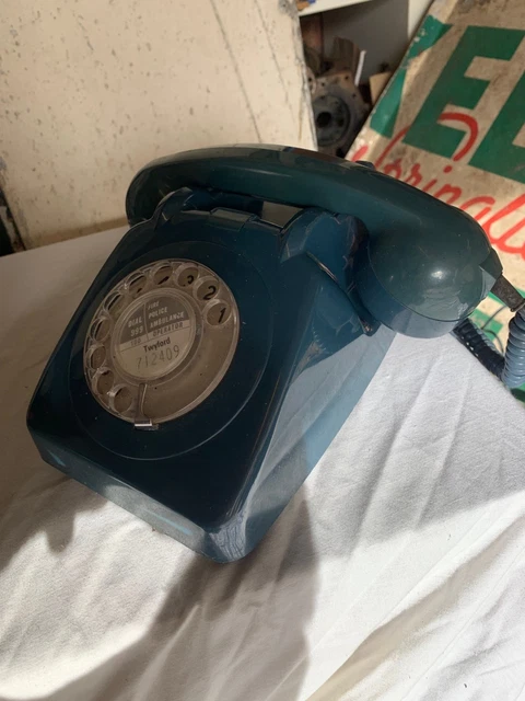 VINTAGE OLD STYLE Blue Telephone Circa 1970/80's £26.70 - PicClick UK