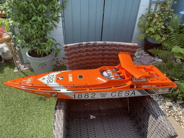 BARCA A MOTORE radiocomandata offshore Buzzi modello ABC CESA 1882 EUR 216,06 - PicClick IT