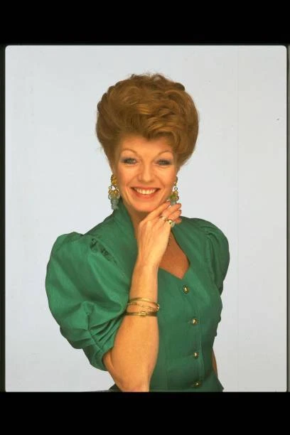ACTRESS RULA LENSKA circa 1991 Old TV Photo 1 $9.00 - PicClick AU