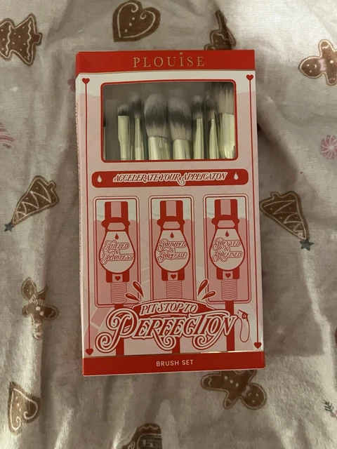 PLOUISE 2025 ADVENT Exclusive Makeup Brush Set Brand New £16.01 ...