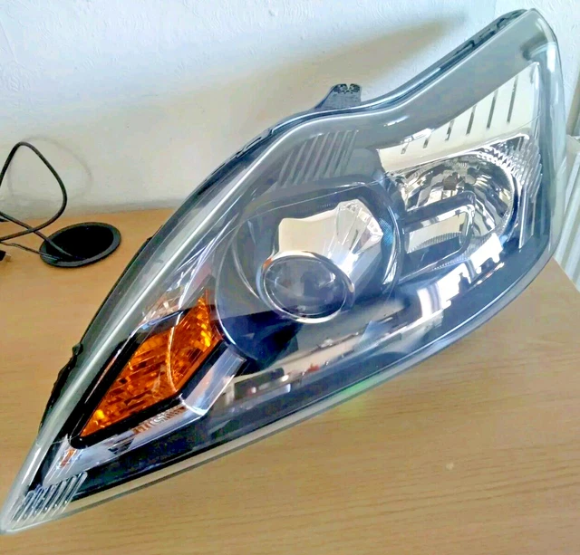 HELLA BI-XENON HEADLIGHT Ford Focus MK2 (UK, LH traffic) 1LL354807-071 ...