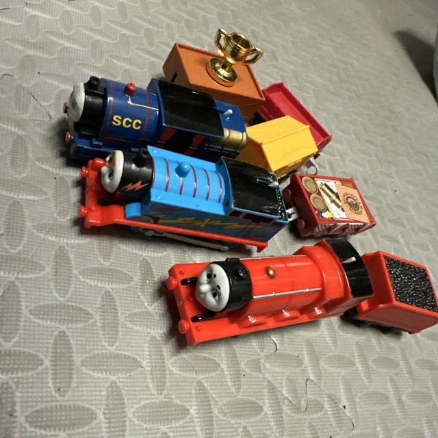 THOMAS TRACKMASTER MOTORISED Train Race Cup James and Timothy like Tomy ...
