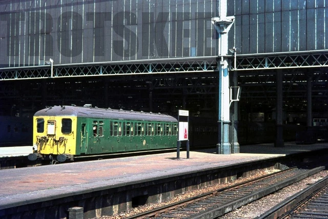 35MM SLIDE BR British Railways Electric EMU Class 4SUB 4105 Waterloo ...