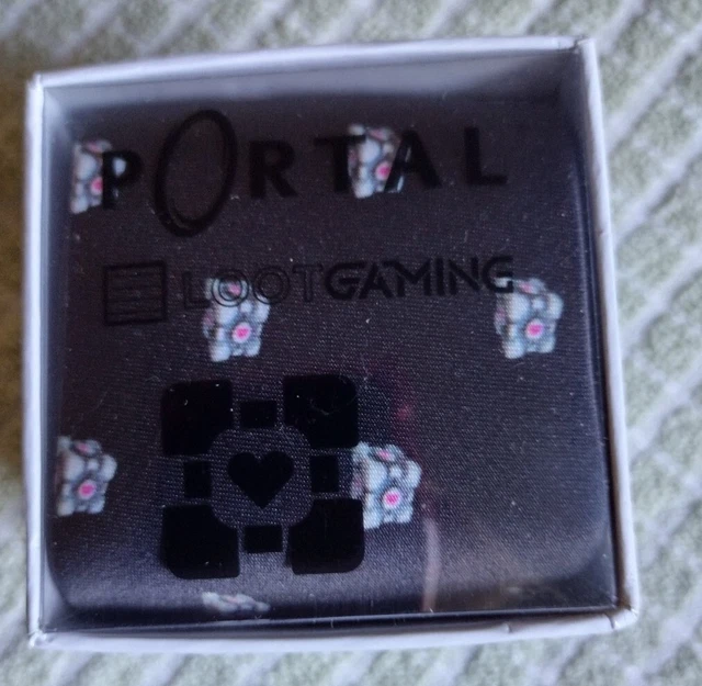 PORTAL VIDEO GAME Tie Loot Crate Gaming Exclusive 2017 Boxed New £16.31 ...