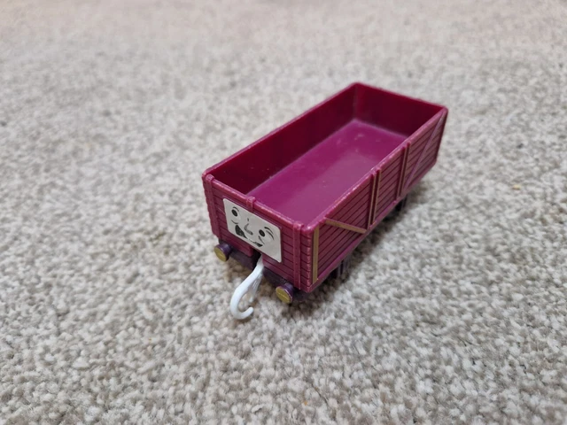 THOMAS THE TANK Engine & Friends Trackmaster Maroon Trailer Wagon $8.71 ...