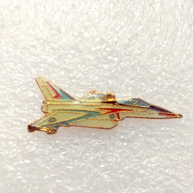 PIN'S LAPEL PIN Pins Avion Militaire Avion de chasse EUR 4,90 - PicClick FR