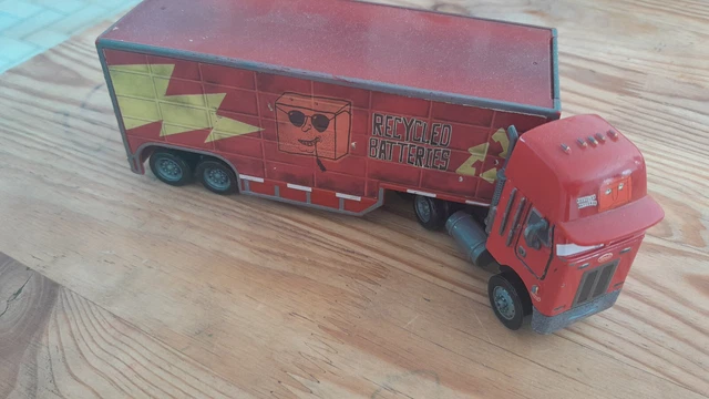 DISNEY PIXAR CARS Camion Mack Hauler Cars Jerry Recycled Batteries 1/55 ...