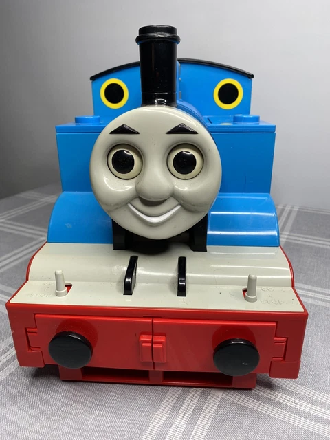 TOMY TRACKMASTER THOMAS The Tank Engine GIANT THOMAS complete Set With ...