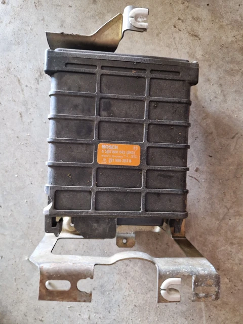 VW GOLF JETTA Mk2 Ignition Module Engine Ecu & Bracket 191905359B ...